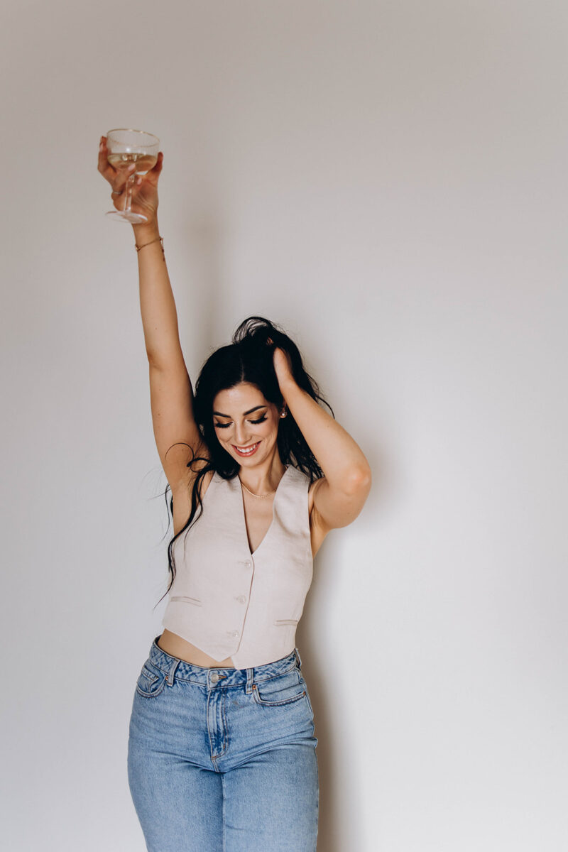 About - Sheena Rae Beauty